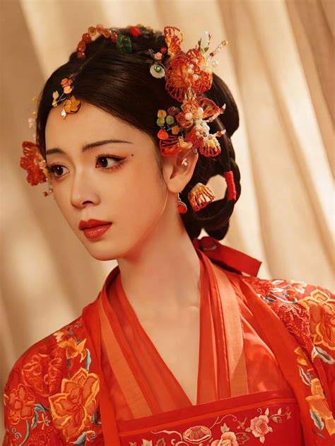 Pin By Vaaty23 On เฉินเหยา Chen Yao Sebrina Chen陈瑶 Chen Yao