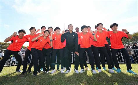 ＜箱根駅伝予選会＞予選通過に笑顔の日大の選手たち（撮影・木村 揚輔） スポニチ Sponichi Annex スポーツ