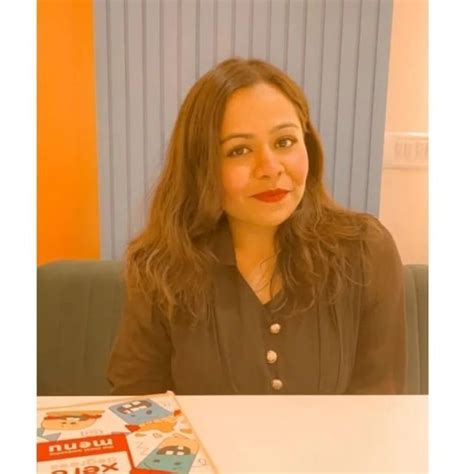Tanu Tanuvaswani • Threads Say More
