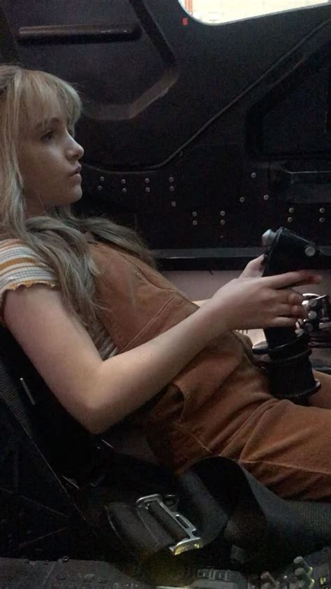 Pin by DΣΔ on Mckenna Grace Celebrities Celebs babe female