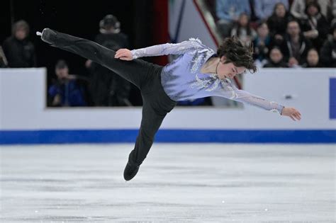 フィギュアスケート＝宇野が男子sp首位発進、世界選手権