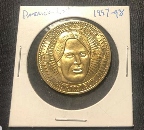 1997 98 Patrick Roy Limited Edition Coin 1 Of 500 Collectible Coin