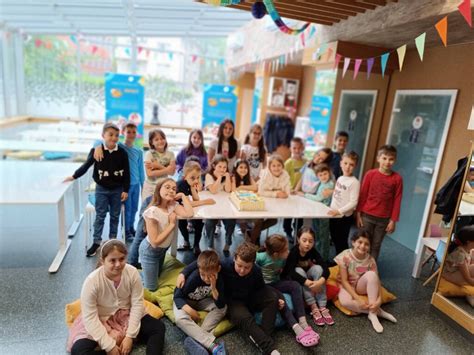 Един незабравим 1 юни завършил с прекрасна торта и рожден ден Елит Детски образователен център