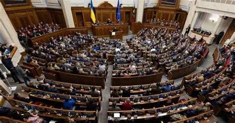 البرلمان الأوكراني يقر مشروع قانون بشأن عقوبات ضد إيران التلفزيون العربي