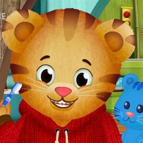 Daniels Humanoid Teeth Make Me Feel Icky R Danieltigerconspiracy