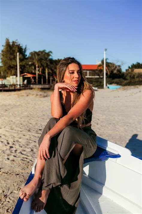 Ensaio Feminino Bianca Lauri Ponta Das Canas Fotógrafa De Ensaio Feminino Bruna Roth