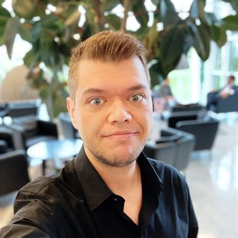 Boris Mihaylov Linkedin