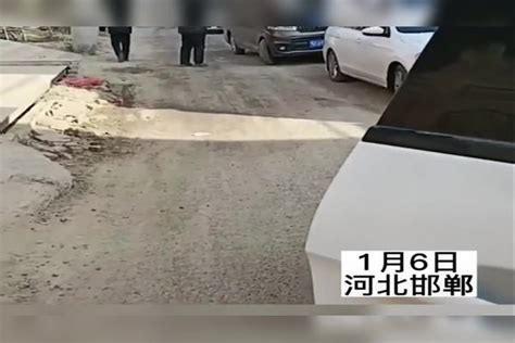 农村女孩被十几个男方家看中，来了4辆车上门排队相亲，网友：一家有女百家来。