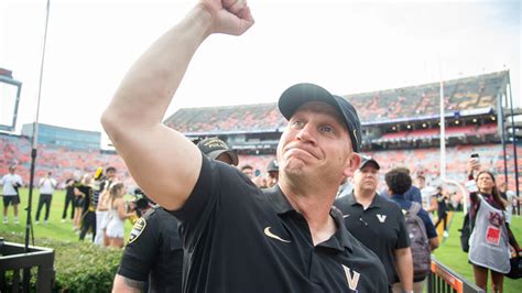 Vanderbilts Clark Lea Sends Message To Alabama