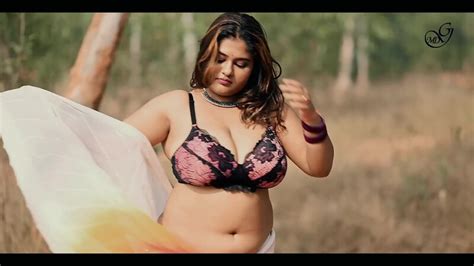 Beautiful Booby Megha Das Ghosh Huge Cleavage Hot Navel Show Photoshoot B Grade Masala Videos