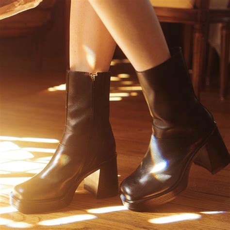 Steve Madden Fantsie Boots Open To Reasonable Depop