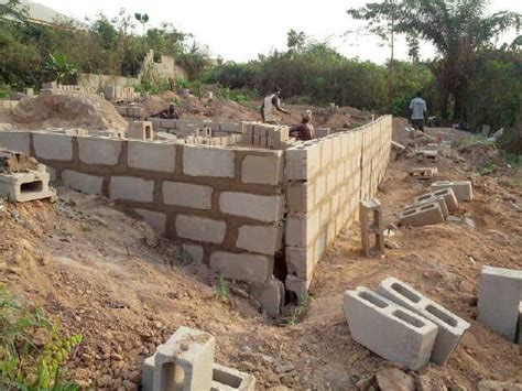 A Full Plot Of Land With Structure For Sale Give Away Price Properties Nigeria