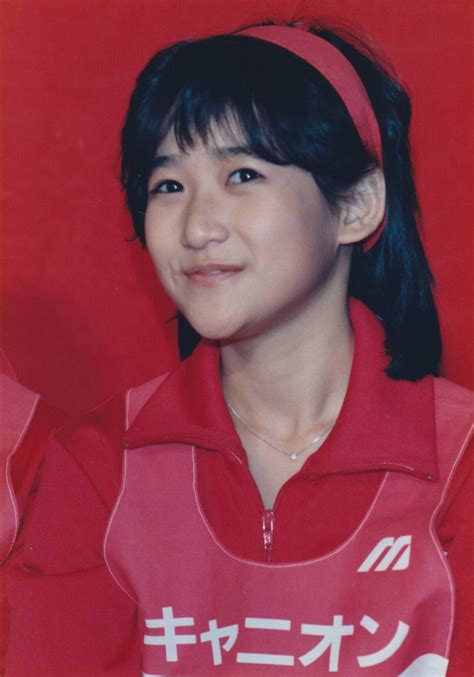 Yahooオークション 岡田有希子さんの写真 1枚 ④