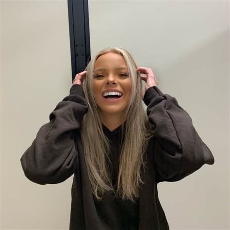 Rubyyyyy Rubyfields Threads Say More