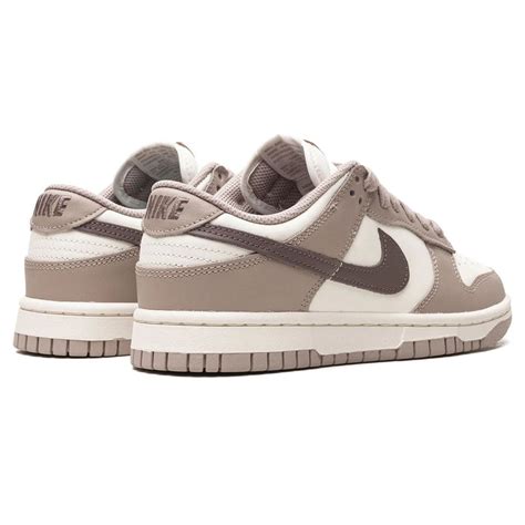 Nike Dunk Low Wmns Diffused Taupe — Kick Game