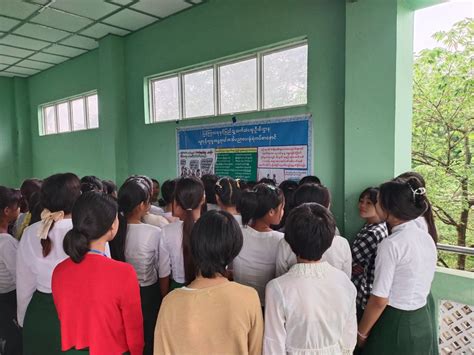 ဒဂုံမြို့သစ် ဆိပ်ကမ်း မြို့နယ်တွင် လူငယ်ရေးရာအသိပညာပေးဟောပြောပွဲနှင့် နံရံကပ်စာစောင်ပြပွဲ ပ