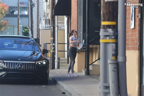 Jennifer Lopez Flaunts Fitness Dedication At Tracy Anderson Gym Post