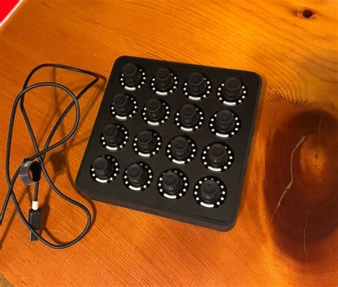 Dj Techtools Midi Fighter Twister 16 Endless Encoder Midi Controller
