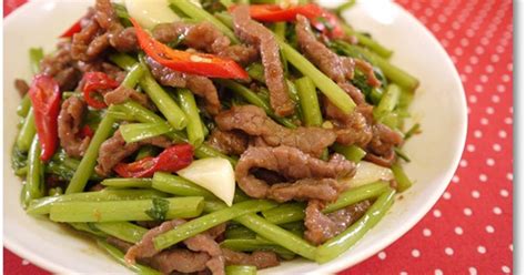 沙茶牛肉空心菜 食譜與作法 By Penny Cookpad