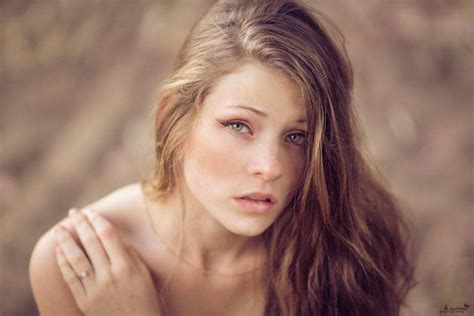 Women Model Brunette Long Hair Women Outdoors Looking At Viewer
