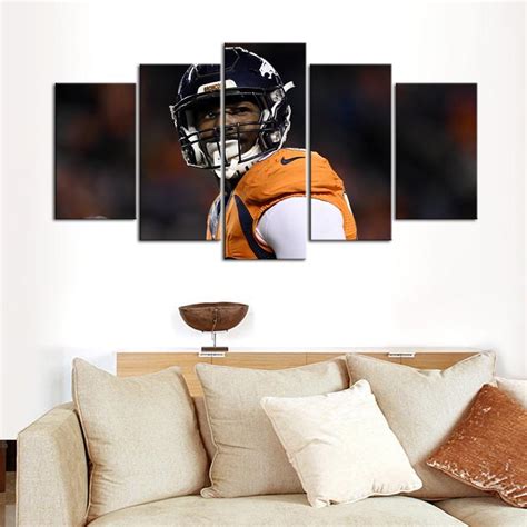 Von Miller Denver Broncos Canvas Donelanetop Store