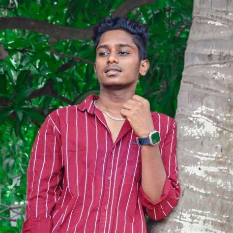 ᴠɪᴄᴋ Y V 3 Vick Y • Threads Say More