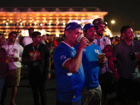 Coupe Du Monde 2022 Au Qatar Les Supporters En Quête Dalcool