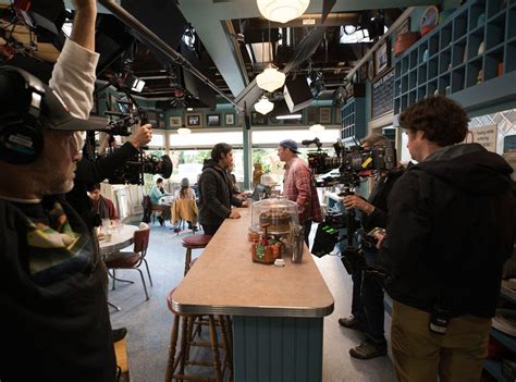 Jess And Luke From Behind The Scenes Of Netflixs Gilmore Girls Revival