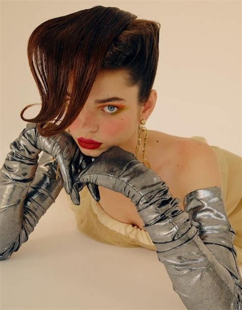 Emma Leigh The Fashion Spot