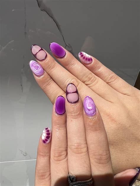 Gold Class Nails The Gold Class Nails The Barracks