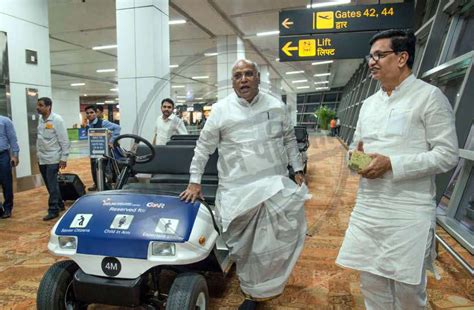 Maharashtra Congress Calls Mla Meeting In Jaipur Rajasthan News जयपुर बना महाराष्ट्र राजनीति