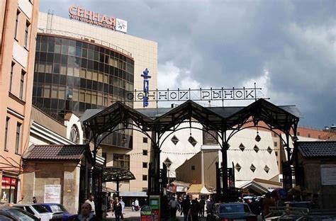 ТОП-10 рынков Санкт-Петербурга: от продуктовых до вещевых
