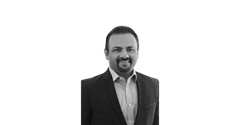 sanjay rishi ceo américas work dynamics jll