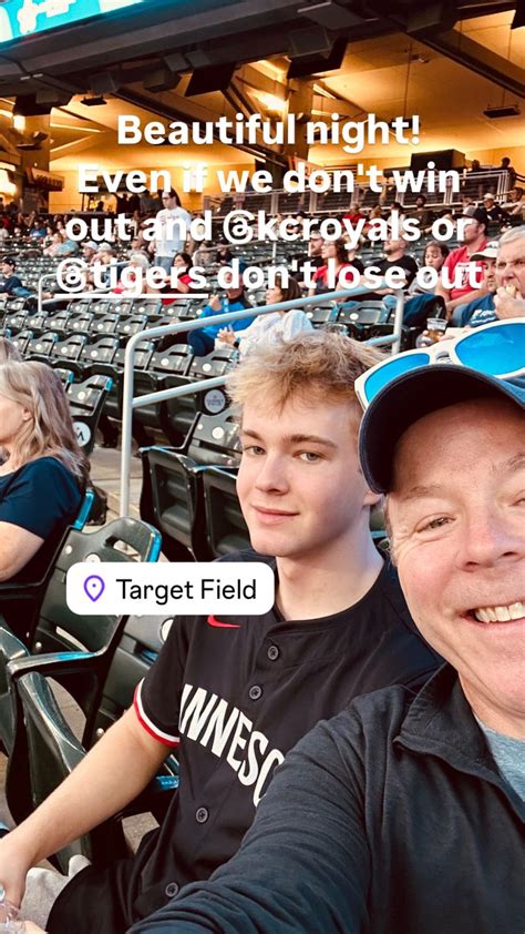 Nounicornsandrainbows Mark Struthers Cfp® Cfa® Crc® Rma®