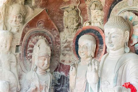 Statues Of Wu Zetian And Emperor Gaozong At Huangze Temple A Famous