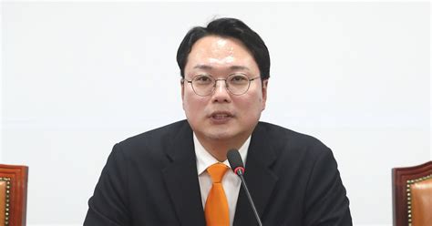 천하람 尹 임기 단축 결단을4년제 중임 개헌 주인공이 되시라