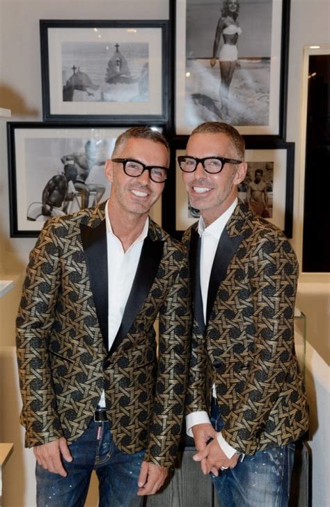 Dean And Dan Goes To Mykonos Fayscontrol ΑΥΤΟΠΤΗΣ ΜΑΡΤΥΡΑΣ