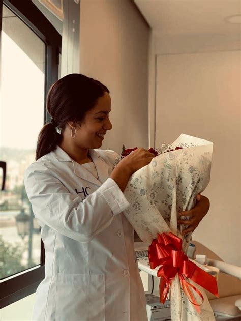 Flores Para Nuestra Querida Ikram Visual Visual Board