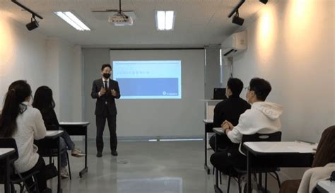 스피치 연습 떨린다면 이렇게 해보세요 플러스 스피치 전문가 칼럼
