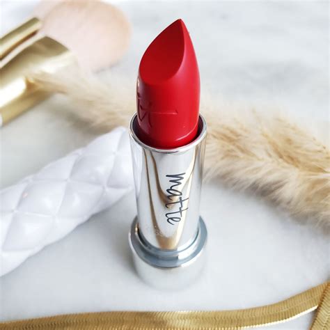 SEXY SULTRY RED LIPSTICKS YOU NEED The Chic Confidential