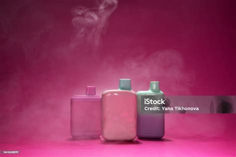 Ecigarettes Disposable Vape Electronic Cigarettes Smoking Devices In
