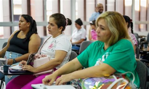 Mujer Activa Cámara De Comercio Del Magdalena Medio Y Nordeste