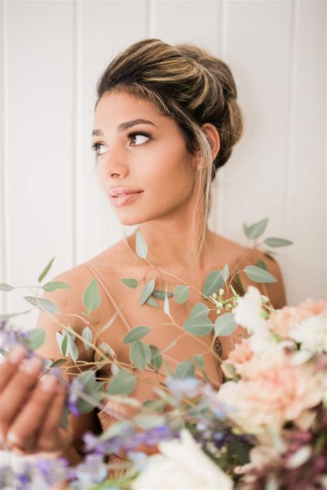 Build Your Confidence With A Sexy Bridal Boudoir Shoot