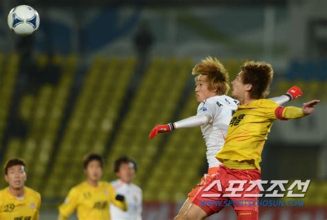 포토 박진포 백종환 누구 머리에 맞은거야