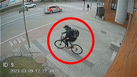 Ukradł rower spod centrum handlowego w Bydgoszczy Rozpoznajesz go WIDEO