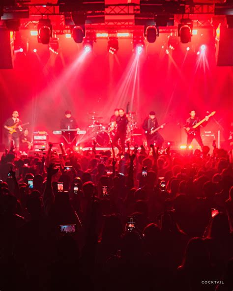 Cocktail ผังราคาบัตรคอนเสิร์ต ไทยประกันชีวิต Presents Cocktail Ever Live ในวันอาทิตย์ที่ 30