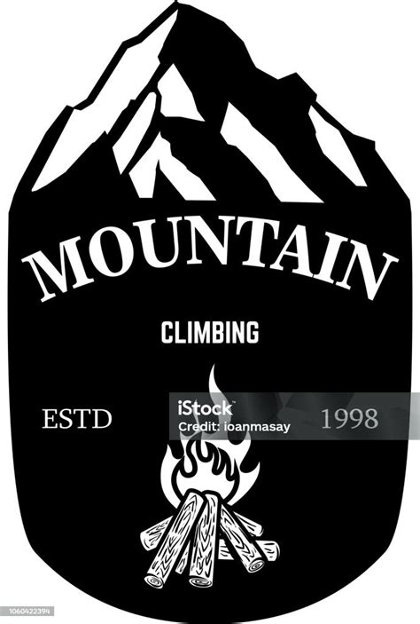 산악 등반입니다 록 피크와 엠 블 럼 템플릿입니다 레이블 상징 기호 포스터 디자인 요소입니다 0명에 대한 스톡 벡터 아트 및 기타 이미지 Istock