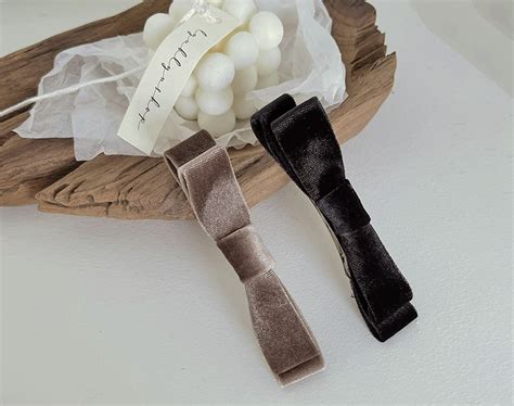 리피얼 벨벳 리본 머리핀