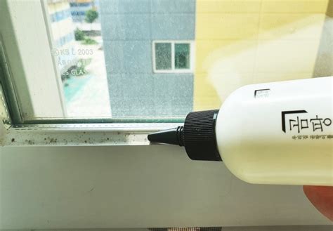창틀 실리콘 곰팡이 제거 효과본 살림백서 바르는 곰팡이제거제 후기 네이버 블로그