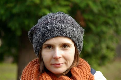 Aho Atelier Czapka Na Drutach Robiona